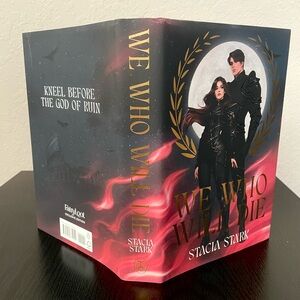Fairyloot | Other | Fairyloot Romantasy Box December 225 We Who Will ...